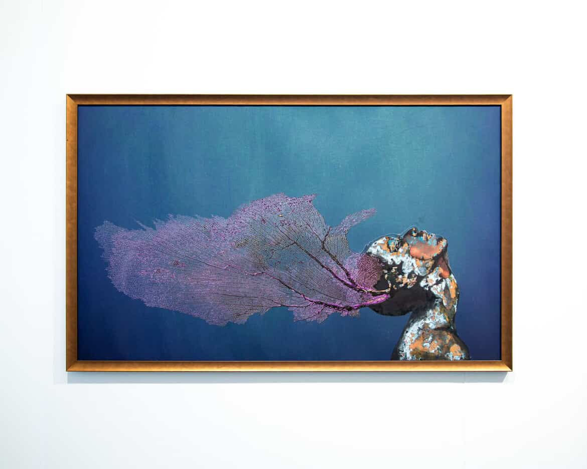 Dede Brown paints Miami Blue (Art Basel)